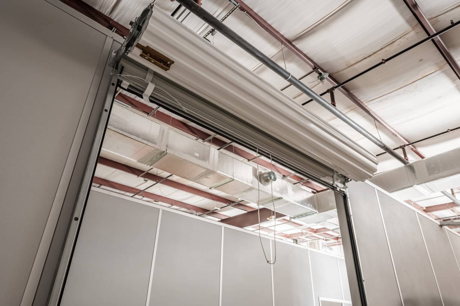 Warehouse Partitioning Systems vs. Permanent Walls